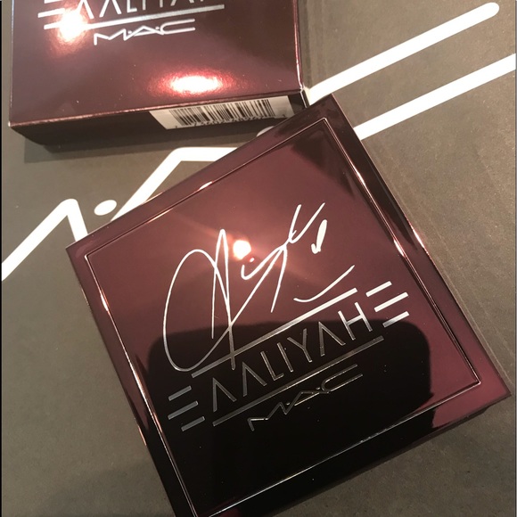 MAC Cosmetics | Makeup | Nib Aaliyah Mac Cosmetics Eyeshadow Palette ...